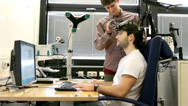 Altered Hand Movements May Be Signs of Sport-related Concussions ...