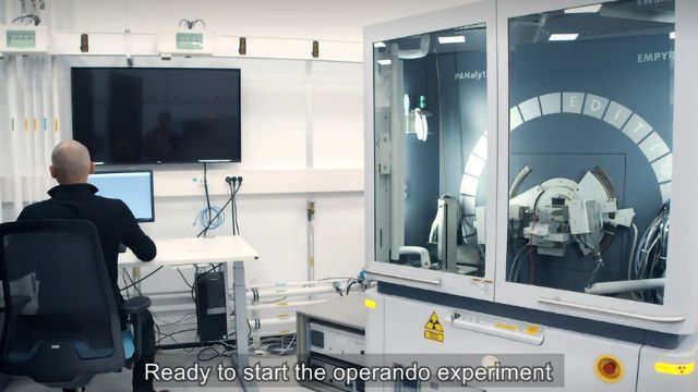 In-operando X-ray diffraction (XRD) on a pouch cell battery ...