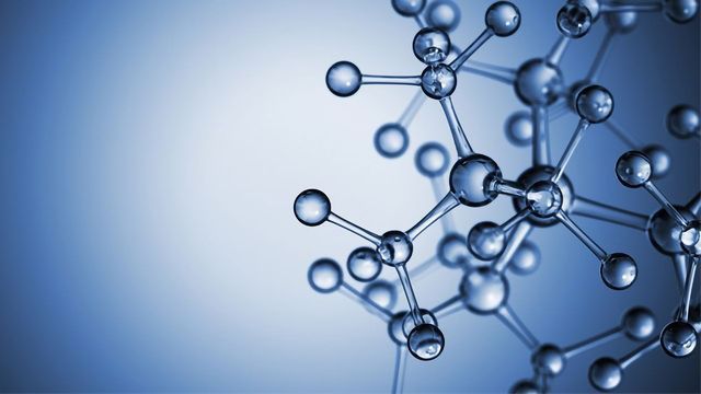 Obtaining Crystal Structures of Drug Compounds With Microcrystal ...