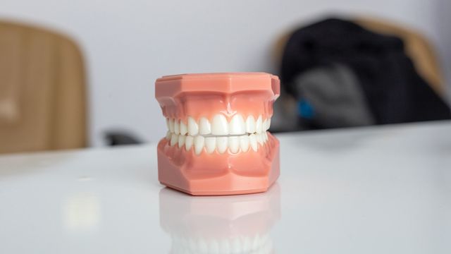 Why Do We Have Crooked Teeth When Our Ancestors Didn’t? | Technology ...