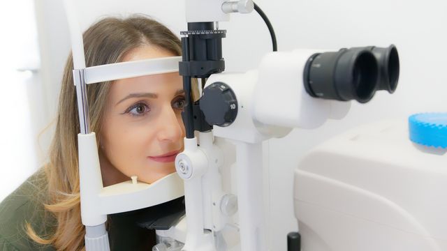 Steroid Eye Injections Effective for Inflammatory Eye Condition ...