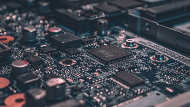 A Solid-State Thermal Transistor for Better Heat Management ...