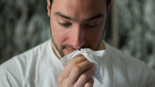 Enzyme-Powered “Snot Bots” Help Deliver Drugs in Sticky Situations ...