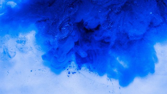 Researchers Create Natural Blue Food Dye From Algae | Technology Networks