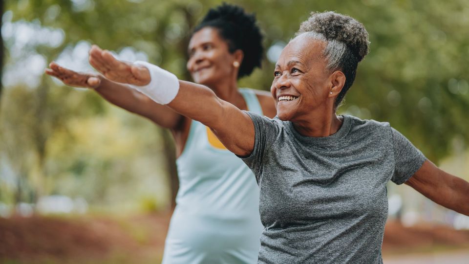 Early Puberty and Childbirth Linked to Faster Aging | Technology Networks